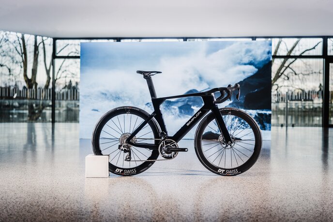 PRIDE | The fastest road bike in the world | simplon.com